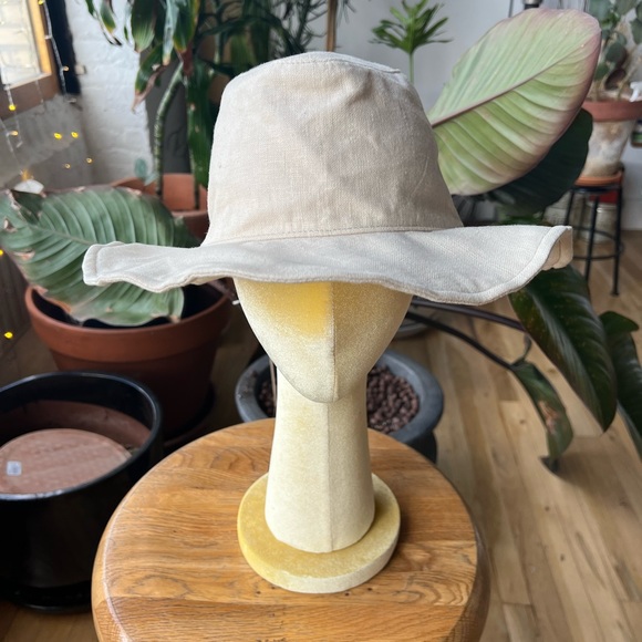 House of Lafayette | Accessories | House Of Lafayette Wide Brim Natural ...